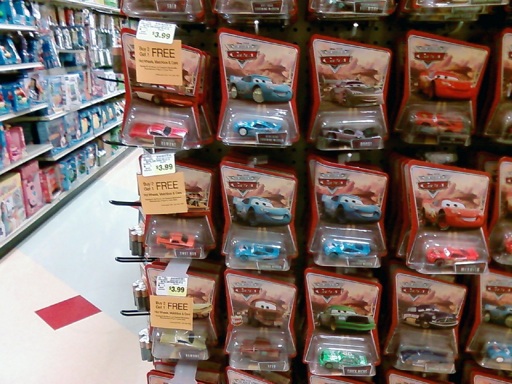 Take Five a Day » Blog Archive » Mattel Pixar Diecast CARS: The Peg ...