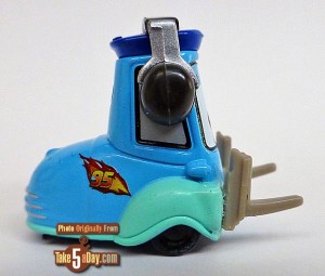 Take Five a Day » Blog Archive » Mattel Disney Pixar CARS Diecast: Pit ...